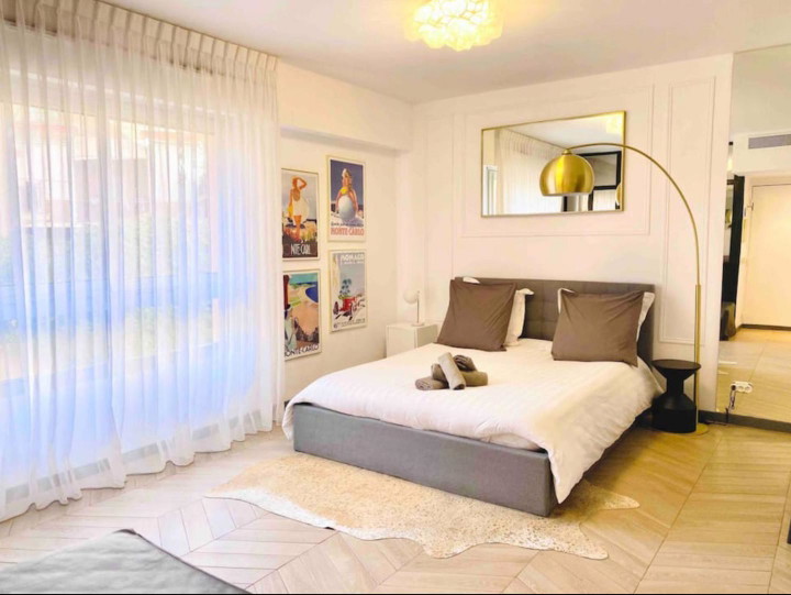 Beautiful Fully Renovated Centrally Located Studio - Beausoleil