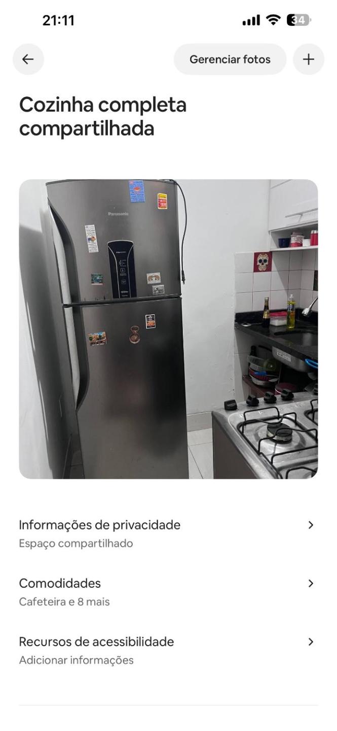 Quarto Privativo Em Casa Tranquila - Rio de Janeiro