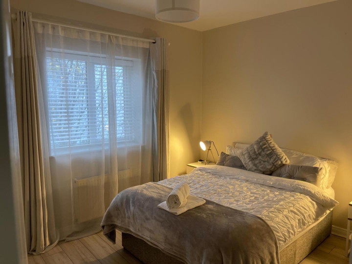 Letterkenny Three Bedroom Town Centre Apartment - Letterkenny