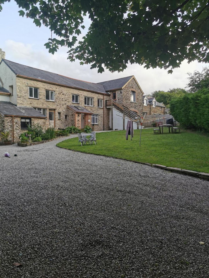 The Old Rectory Southcott Apartment Long Term Monthly Let Availability Large Parking Area Ok For Workmen Jacobstow Nr Bude - Crackington Haven