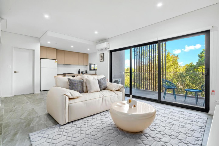 Urban Oasis In Heart Of Homebush - Ryde
