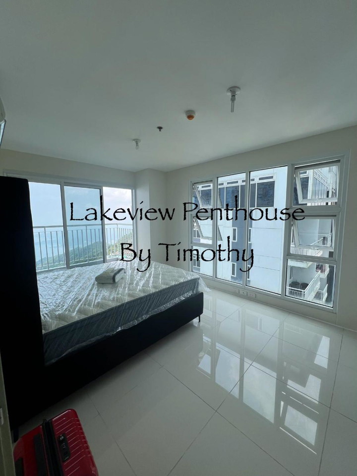 Lakeview Penthouse By Timothy - Tagaytay