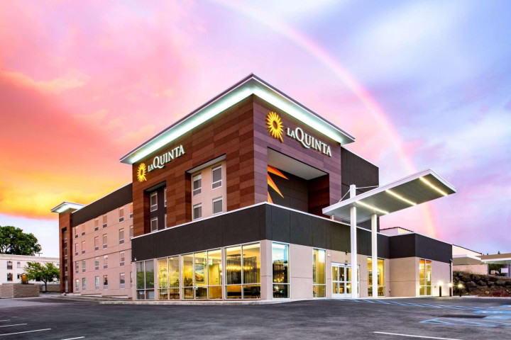 La Quinta Inn & Suites By Wyndham Spokane Downtown - Spokane, WA