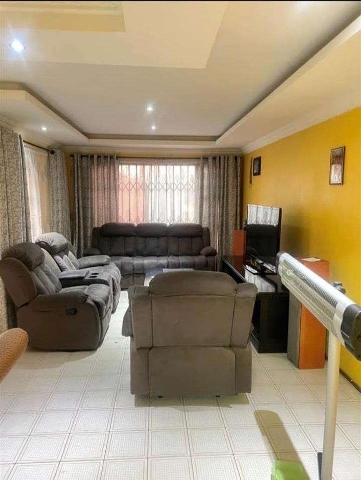 Calm Chaos - Pinetown