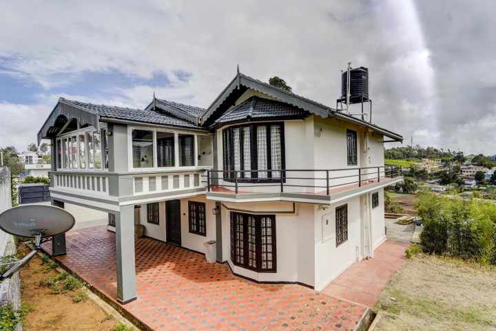 Alaya Stays 3bhk Villa With Balcony And Verandah Escape, Kotagiri - Kotagiri