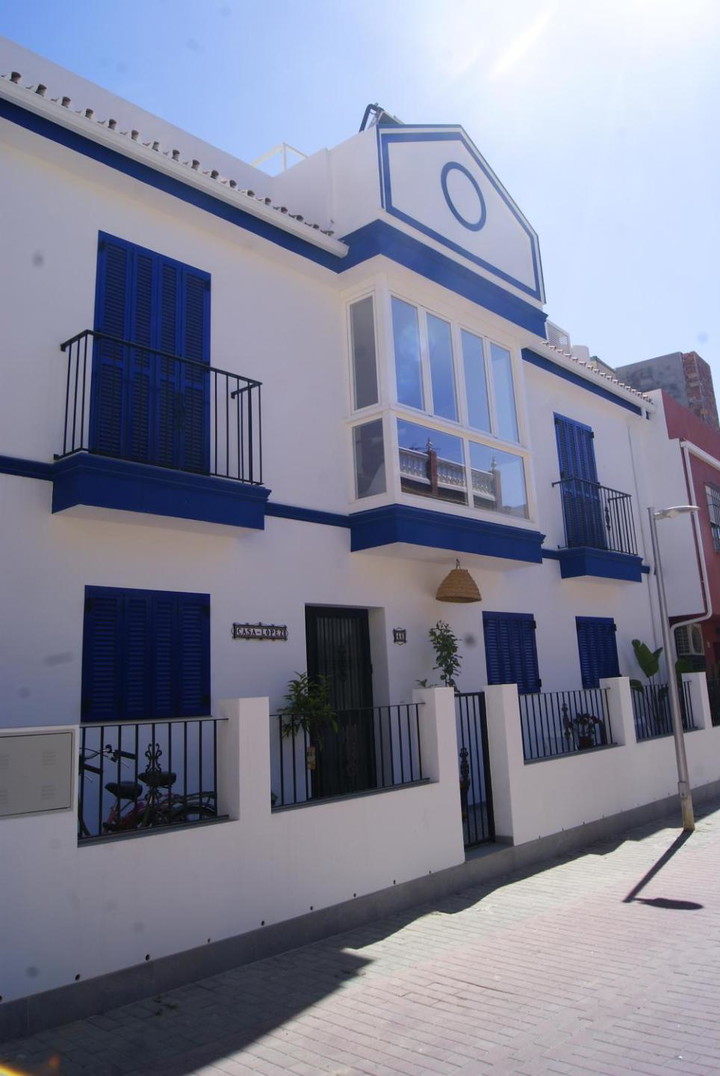 Casa López- Lujosa Casa De Playa En Málaga - Málaga