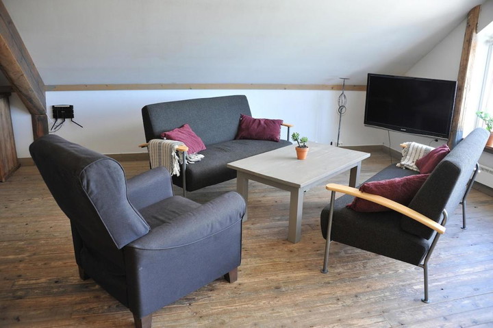 Farmhouse Living Room With Open Solution 1 Km From Torp Airport - Norway