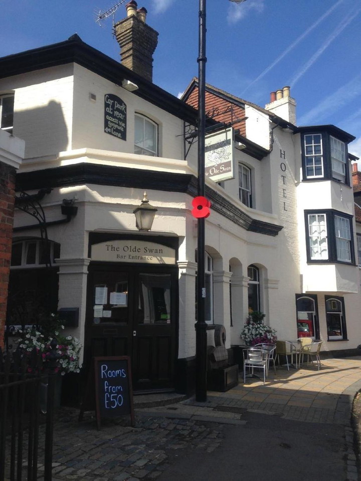 The Olde Swan Hotel - Hounslow