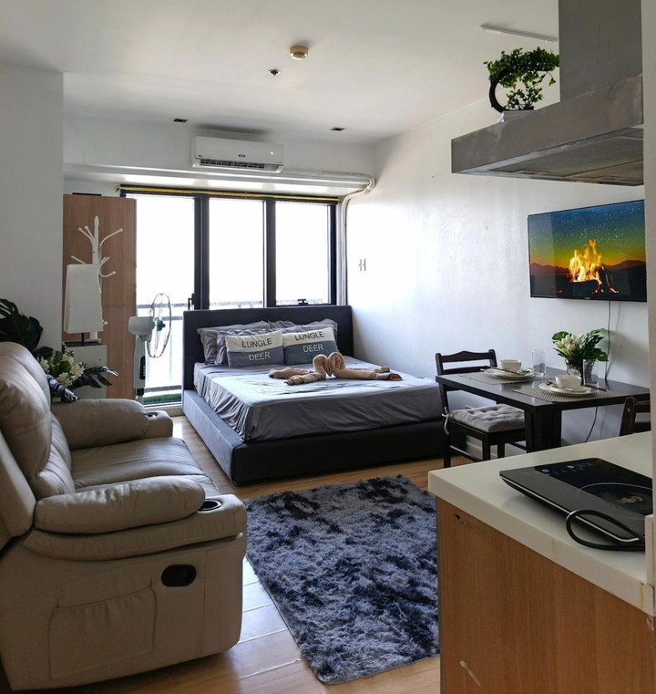 Chosen Staycation - Manila