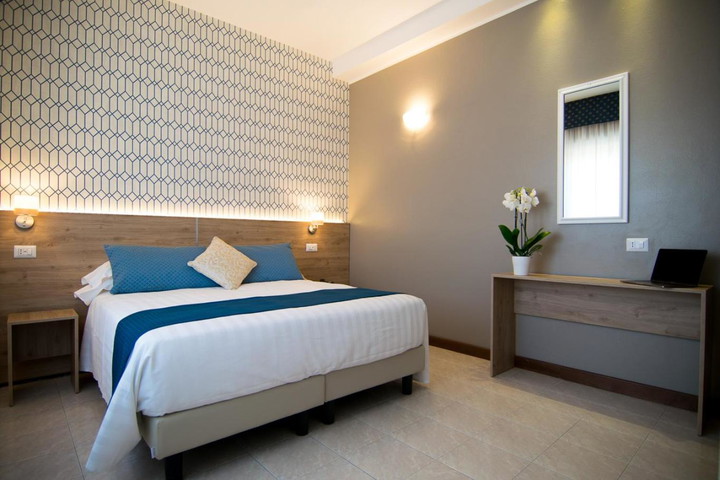 Hotel Pacific - Rome