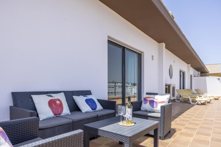 Penthouse Lovers By Seewest - Lagos