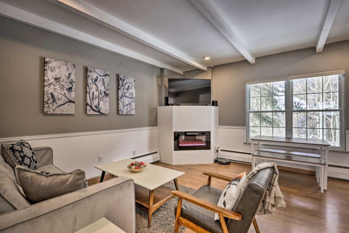 Prime East Vail Condo: Mountain Meets Modern! - Vail, CO
