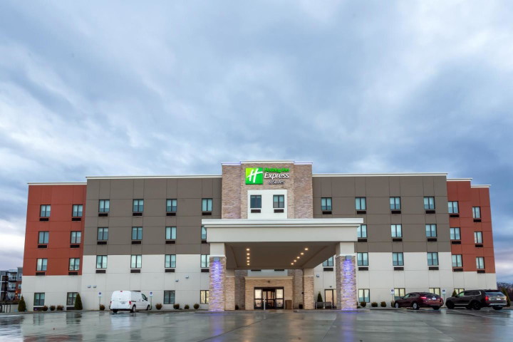 Holiday Inn Express & Suites - Columbus - Worthington By Ihg - Columbus, OH