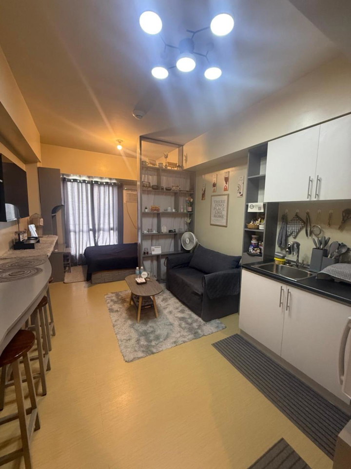 The B's Humble Abode - Studio - Iloilo City