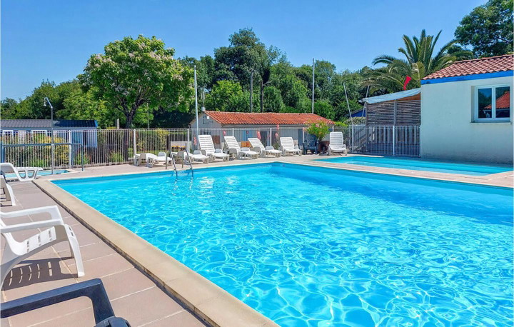 Charmant Mobil-home Piscine - Meschers-sur-Gironde