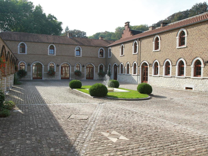 Hôtel - Ferme Du Château D'ahin - Hannut