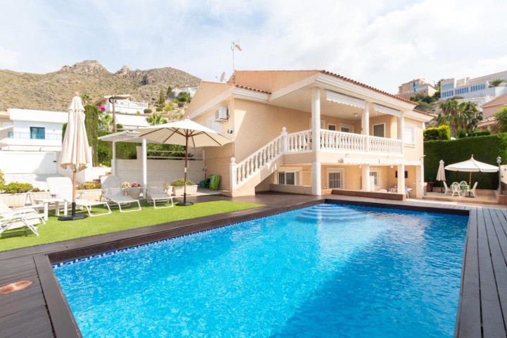 Agradable Casa Con Piscina - Mazarrón