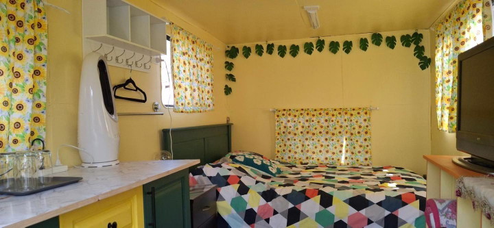 Truck Caravan Rustic Sunflower - Brisbane