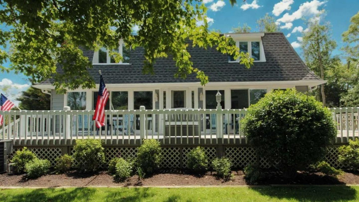 8 Bedrooms With A Pool - 404 Fourth Avenue - New Jersey