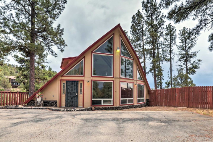 A-frame Ruidoso Retreat W/ Deck, Grill & Views! - Ruidoso, NM