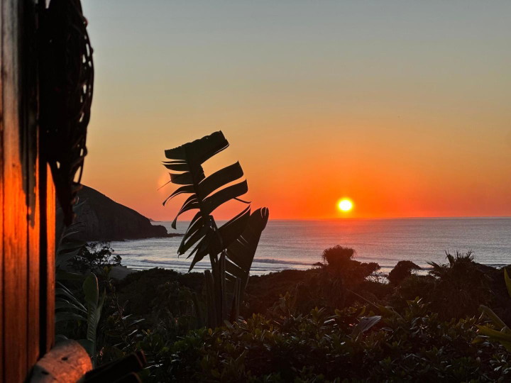 Bluecottage Or Seaview Cottage At Coram Deo Lodge Self Catering - Coffee Bay