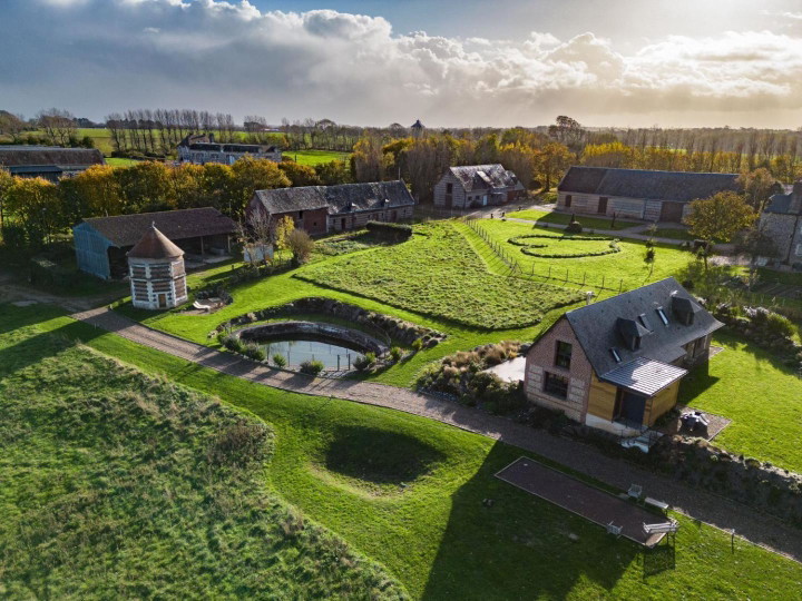Domaine De La Valaine - Étretat