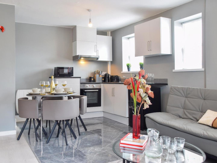 Apartment 2 - Uk50136 - Stoke-on-Trent