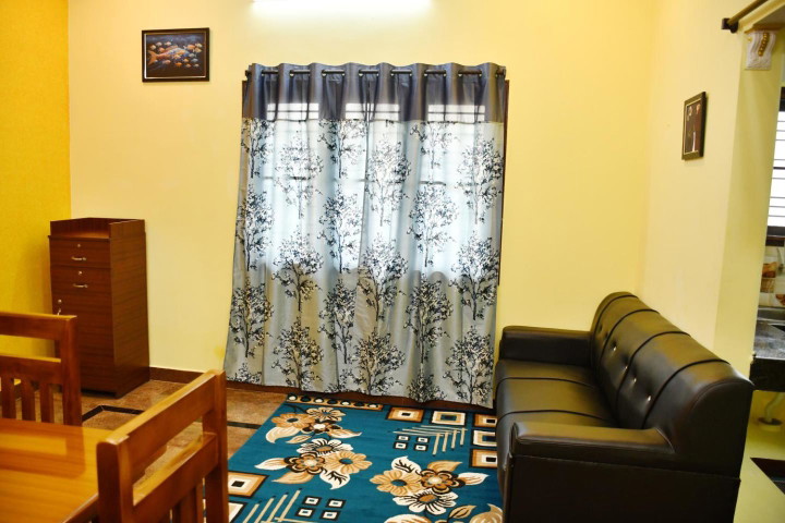 Srinivasam Service Apartment - Madurai