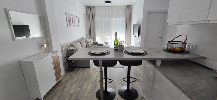 Apartamentos Playa Romanilla - Roquetas de Mar