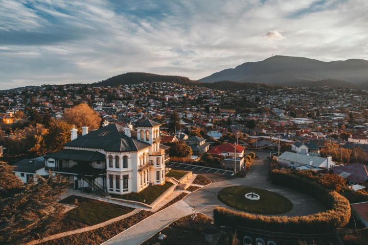 Maylands Lodge - Hobart