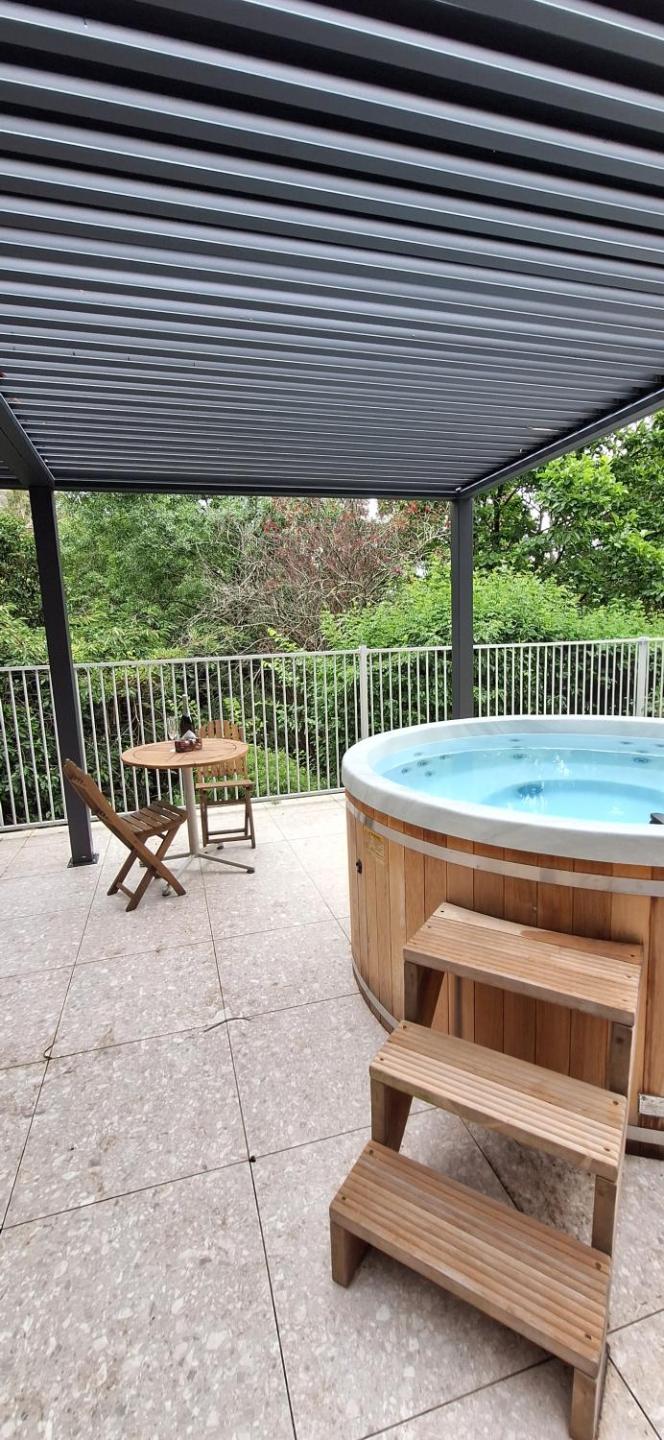Warburton Stays Treetop Spa - Warburton