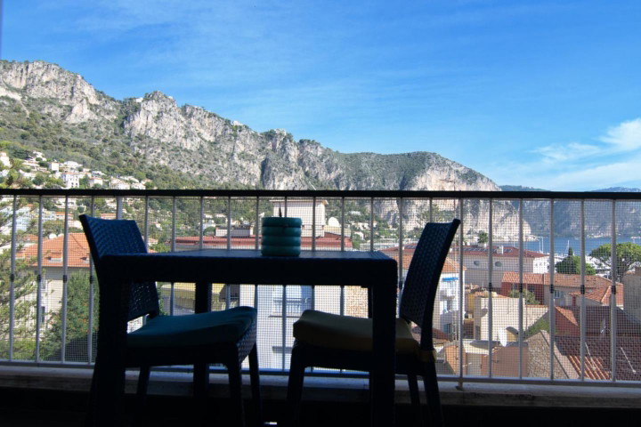 Beaulieu Sur Mer: Superbe Appart Avec Vue Mer - Beaulieu-sur-Mer