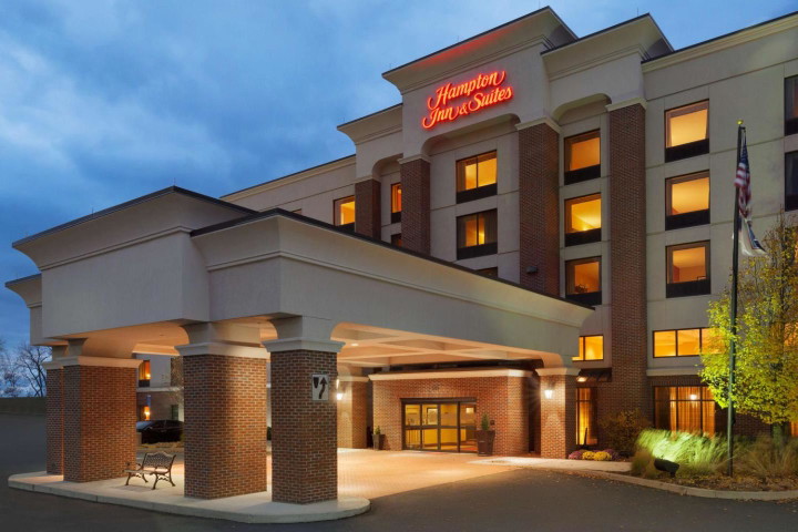 Hampton Inn & Suites East Hartford - Hartford, CT