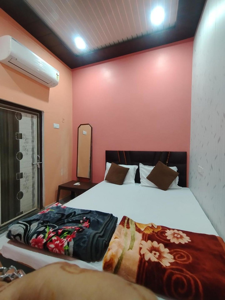 Maa Mukteshwari Home Stay - Varanasi