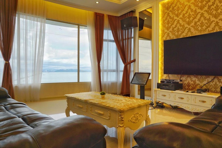 Luxury 180 Seaview 7pax Usm & Queensbay - Gelugor