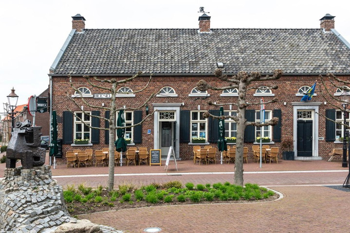 Mert 5 - Roermond