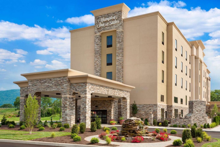 Hampton Inn & Suites Williamsport - Faxon Exit - Williamsport, PA