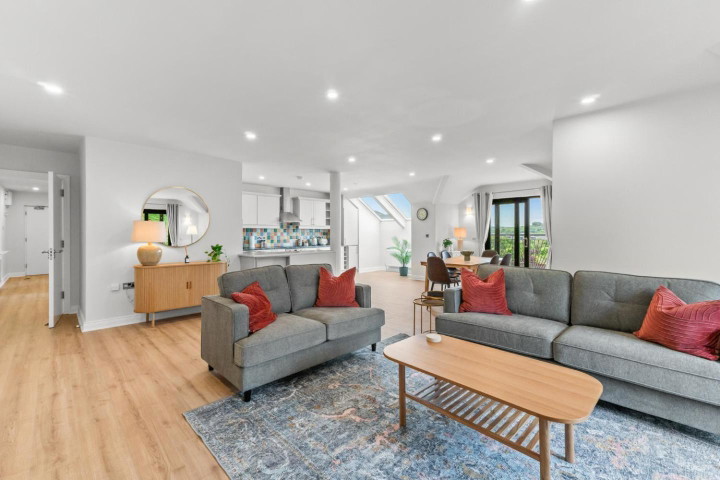 2-bedroom Spacious Luxury Penthouse, Donegal Town - Donegal