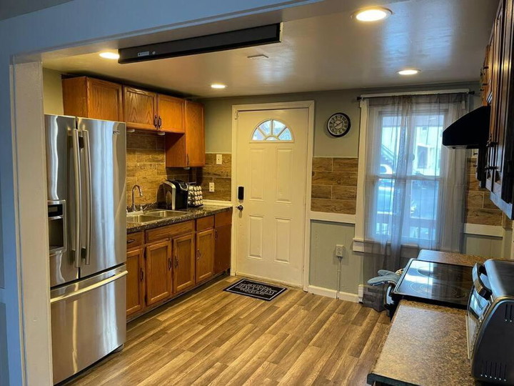 Comfortable Home Away From Home - Hartford, CT