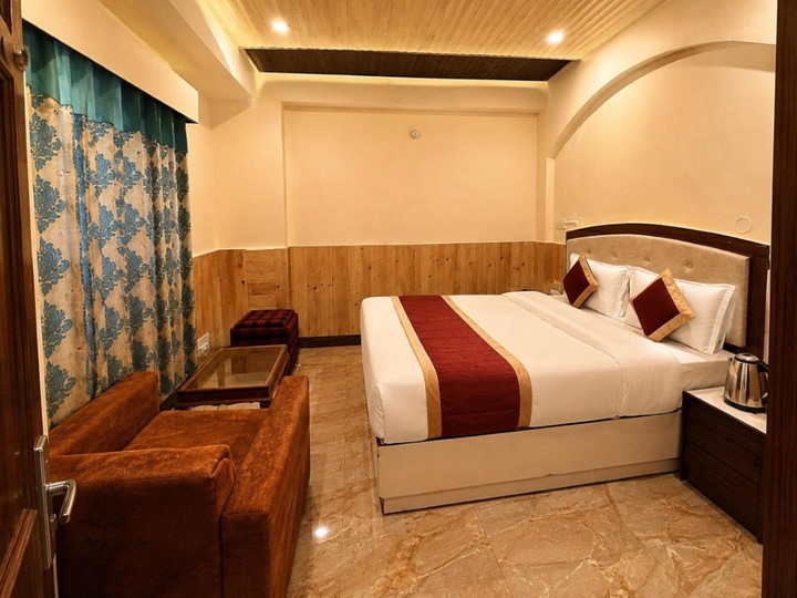 The Shorya Hotel In Shimla - Shimla
