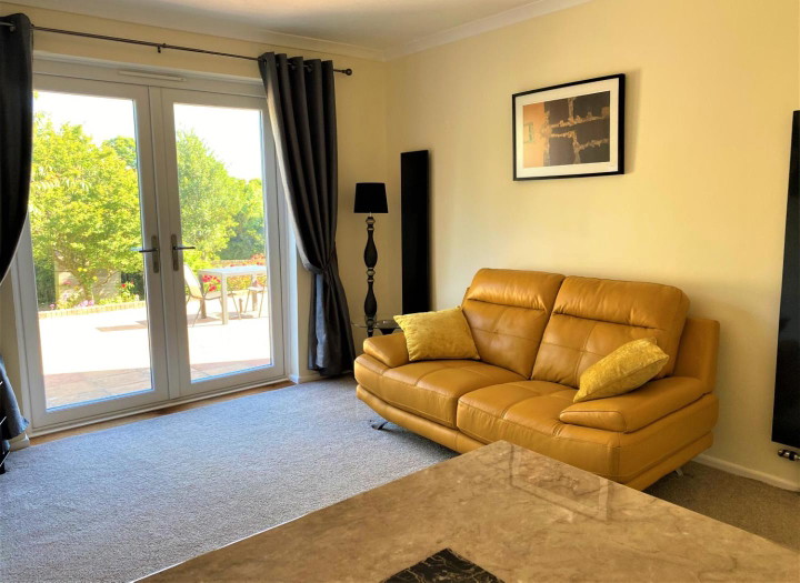 Luxury Suntrap In Private Complex St Leonards - 海斯廷斯
