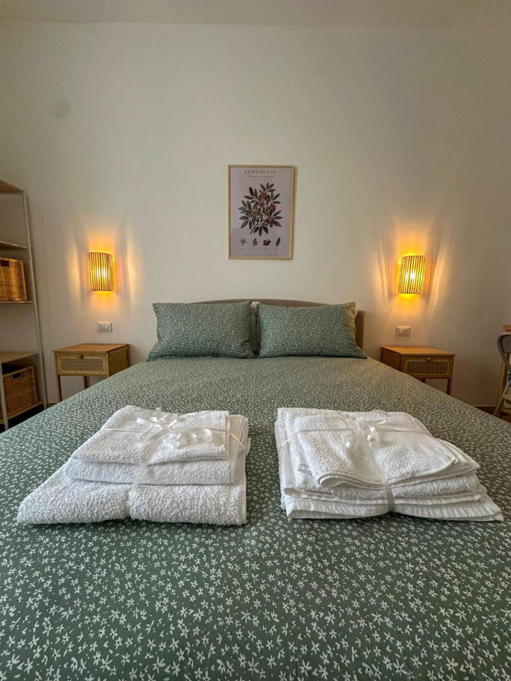 Akéntu Guest House - The Terrace - Ólbia
