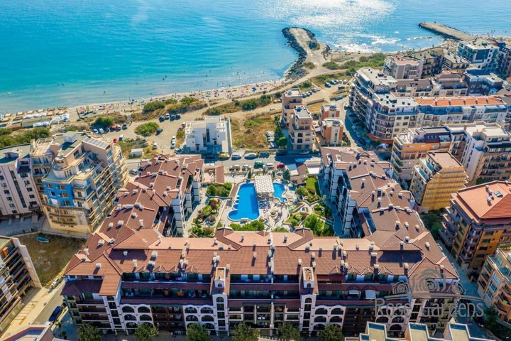 Rose Gardens 10 - Pomorie