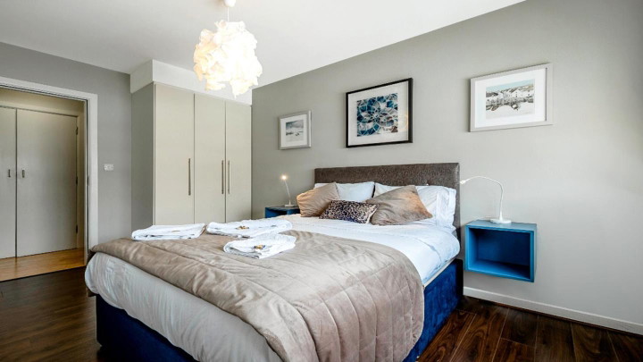Traditional City Apt - Free Parking - Oranmore