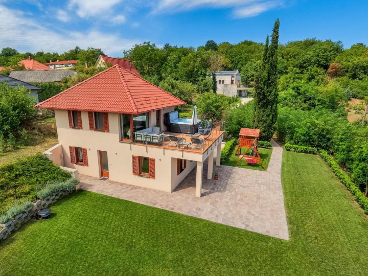 Lila Akác Vendégház - Pécs