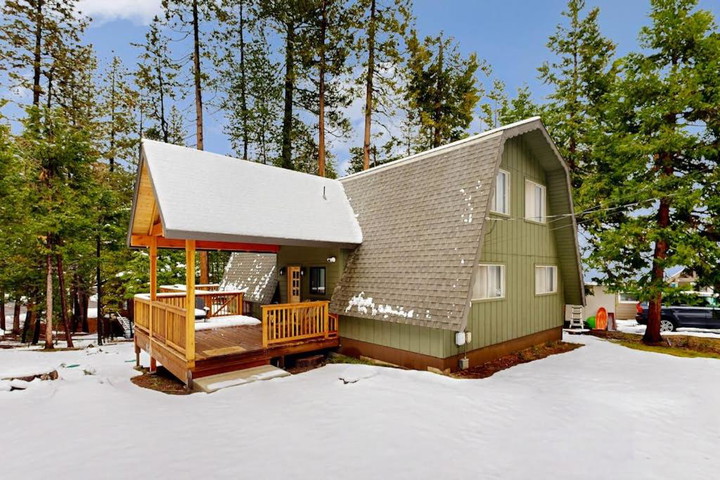 Groovy Days Chalet - Arnold, CA