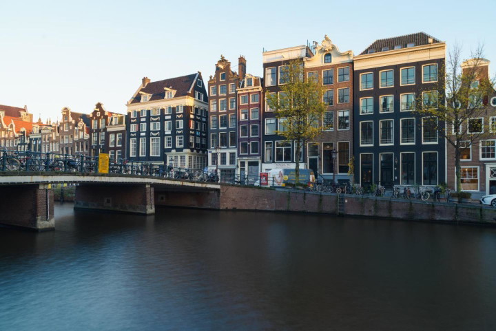 18th Century Groundfloor Canal House With Patio/garden - Zaandam