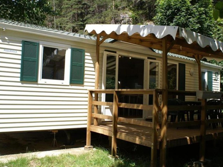 Mobil-home Pour 6 Pers. Avec Terrasse à Meyrueis - Api-1-52-342 - Lozère