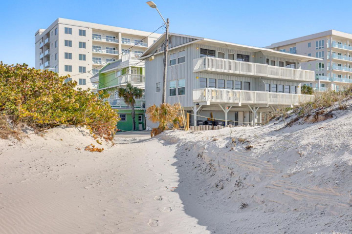 'Driftwood Beach Suite' - Walk To Clearwater Bch - Dunedin, FL