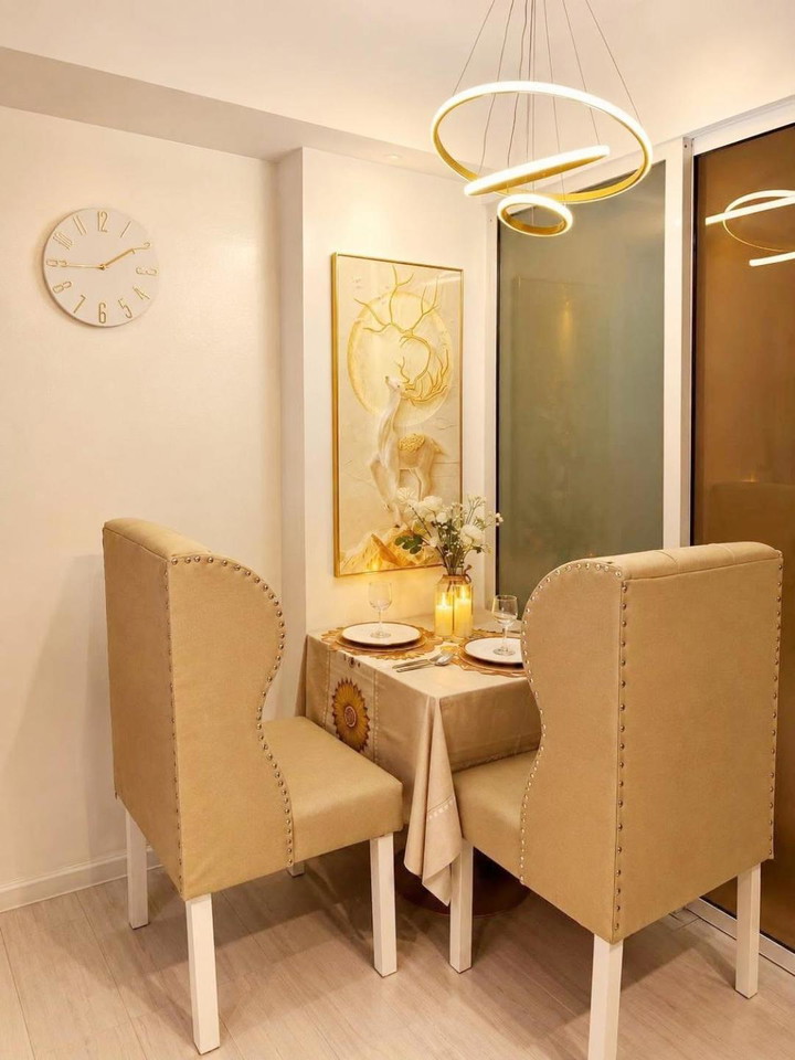 Casa Matthew Azure Staycation - Bacoor